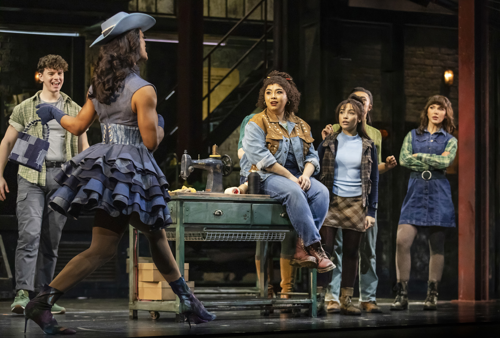 PHOTO FLASH: Production Images of the UK & Ireland tour of Kinky Boots ...